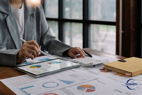 data controllers vs data processors key distinctions explained formiti