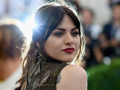 Frances Bean Cobain Estrena Tema A Través De Instagram Cusicaplus