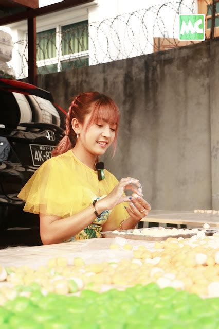 သင်္ကြန် မုန့်လုံးရေပေါ် စတုဒိသာမှာ ပါဝင်ခဲ့တဲ့ မြမိုးသက်