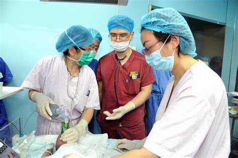 附属仁济医院首例胎儿宫内治疗获成功 上海交通大学医学院 新闻网