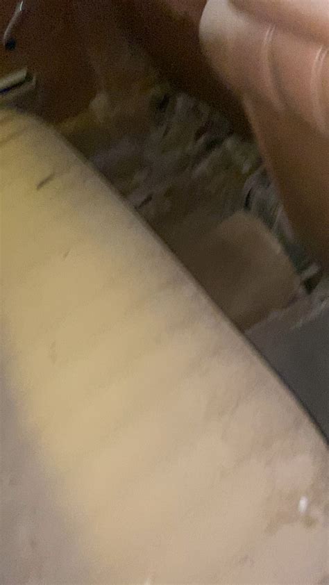 Can You Help Me Identify This Merc R Mercedes Benz