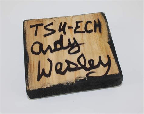 Lot Andy Wesley 12 1 2 In 32 Cm H