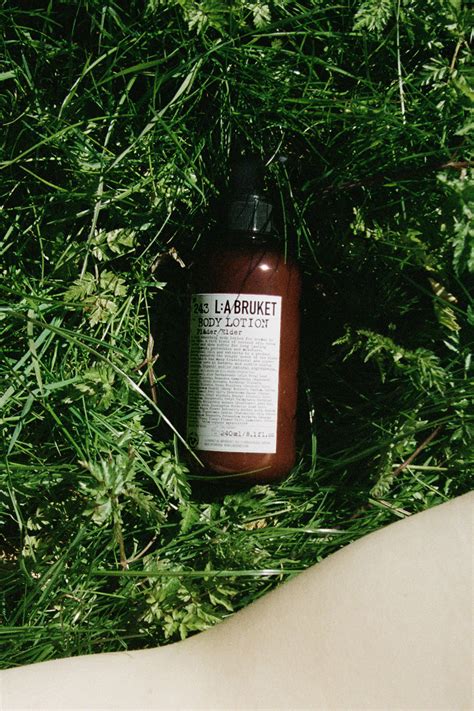 La Perva 라페르바 [라부르켓] 바디 로션 엘더 240ml S I Village 에스아이빌리지