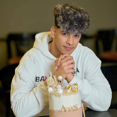 دخل البيت لاقي مراته مع حد غريب والنهايه غير متوقعه🤷‍♂️😳 دخل اوضه