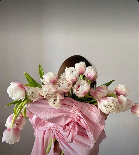 Мария Шиенкова ♦️ Фотограф С Adlı Kullanıcının Лук на лето Panosundaki Pin 2025 Sevgililer