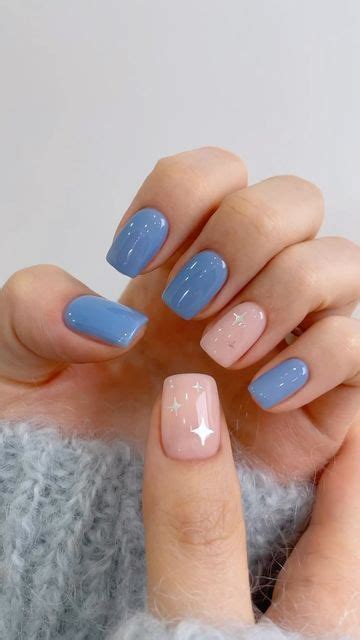 •네일스튜디오 미니•미니네일•판교네일•웨딩네일 On Instagram 고객님이 요청하신 컬러로 스르륵 뿅 만들어서 발라드리기 💙 탑젤 에이뮤즈글리밍탑젤 Amuse