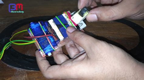 One Sensor Line Following Robot 5 Steps Instructables