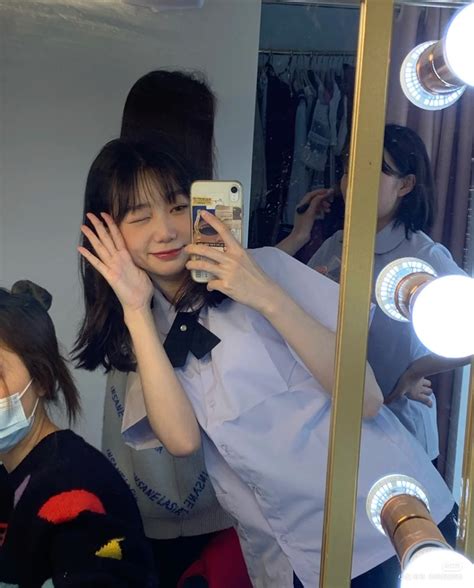 ชุดนักเรียนไทย กำลังฮิตในจีน จากกระแสซีรีส์ เด็กใหม่ ซีซั่น 2