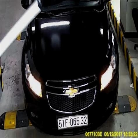 Vietnamese License Plate Object Detection Dataset V Pm By School