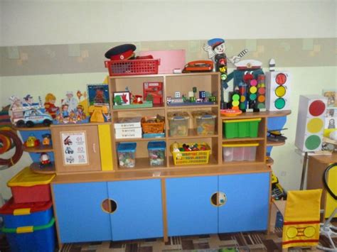 Уголок безопасности в младшей группе 19 фото Воспитателям детских садов школьным учителям и