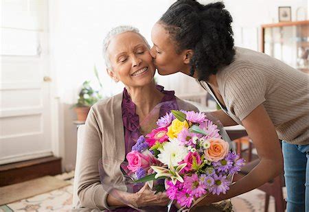 How To Celebrate Mothers Day In 10 Heartfelt Ways