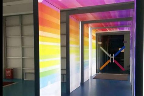 China Customized Led Display Round Cylinder Cube Tree Display Iamledwall
