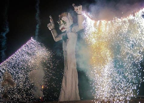 Burning Of Zozobra Santa Fe New Mexico Atlas Obscura
