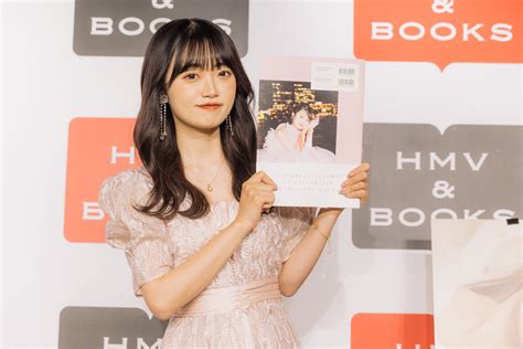 Ngt48・中井りか、卒業記念写真集『好きでした』を発売！「（メンバーから）“かわいいね”と言ってもらえた」 画像一覧（37