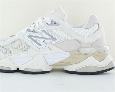 New Balance 9060 Beige Moonbeam U9060wht