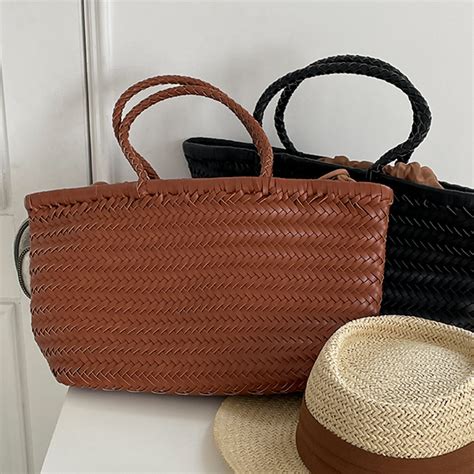 바캉스 데일리 가죽라탄 드래곤백