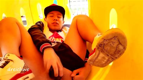 Sexo En Los Tubos Del Parque Xnxx Com