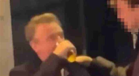 Tom Waes Onder Vuur Na Verkeersongeval Onder Invloed Van Alcohol