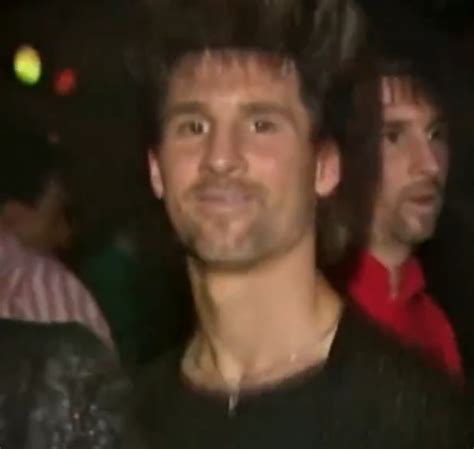 بالاترین ویدئوی پربازدید از یک کلاب دهه هشتادی که همه رقصنده‌ها مسی هستند