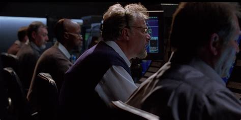 Breaking Bad 10 Things You Missed About The Wayfarer 515 Plane Crash