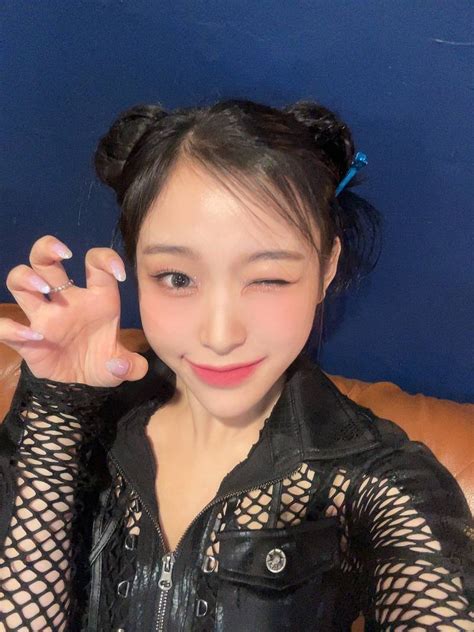 더쿠 뿌까머리만 했다 하면 리즈 찍는 아이돌