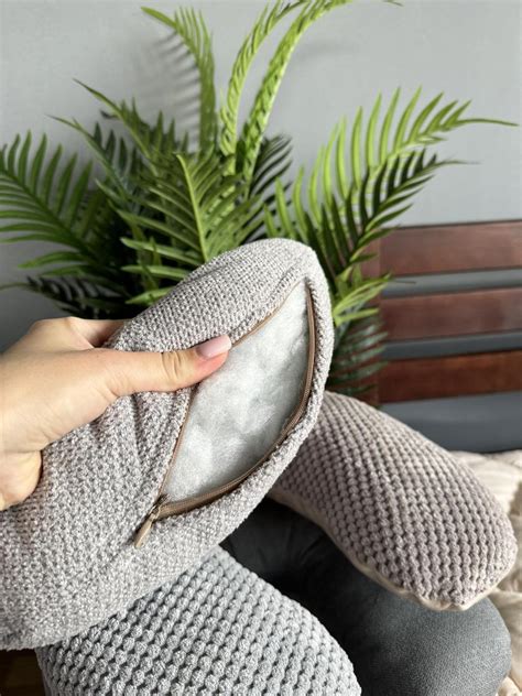 Подушка для шиї в дорогу універсальна Id 2387299804 цена 140 ₴ купить на Prom Ua