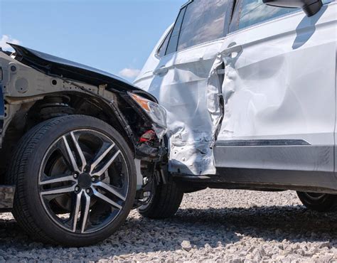 T Bone Car Accident Causes Injuries And Whos At Fault