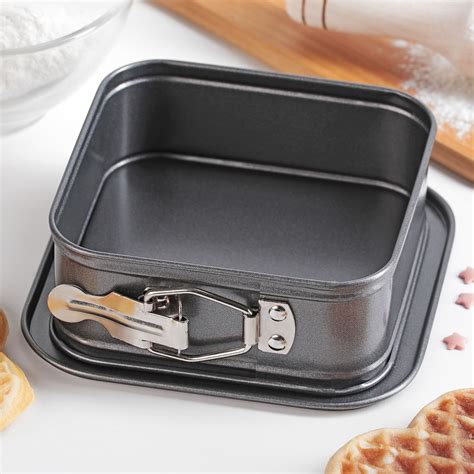 Квадратна форма за печене с падащо дъно 12 5см Emag Bg