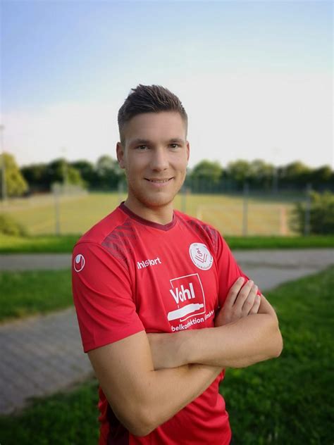 Trainer Duo David Freyer Und Florian Seyfried Verlängern In Waldenbuch Tsv Waldenbuch 1891 Ev