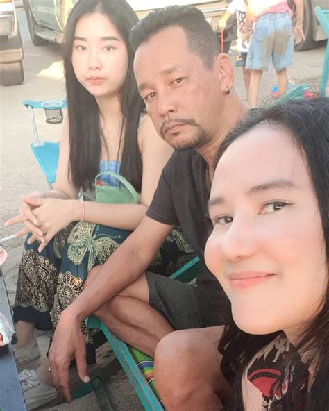 เท่ง เถิดเทิง ซึมเลยเจอลูกสาว น้องพ้อยท์ จับได้แอบกินเบียร์ ยื่นคำขาดห้ามจุ๊บหนู