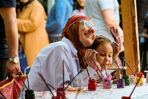 Telegraphgirl Photos Download The Best Free Telegraphgirl Stock