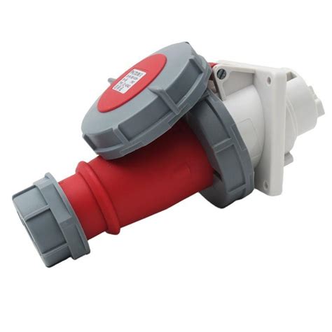 Industrial Waterproof And Dustproof High Quality Safety Plug Socket 4