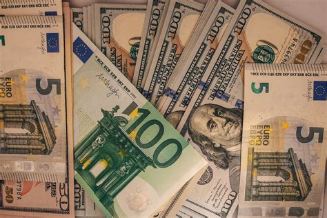 Які саме знаки Зодіаку розбагатіють в першій половині березня