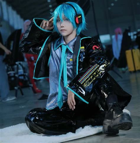 Custom Male Miku Hatsune Cosplay Set And Miku Vocaloid Cosplay Costume
