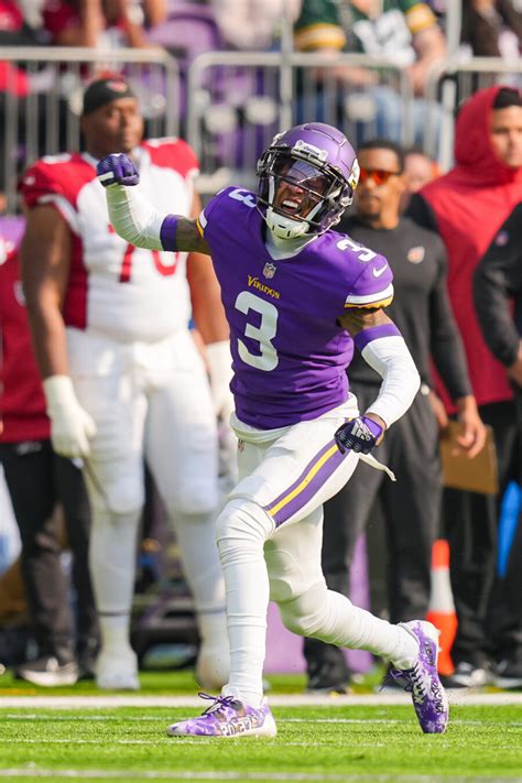 Vikings To Waive Cb Cameron Dantzler