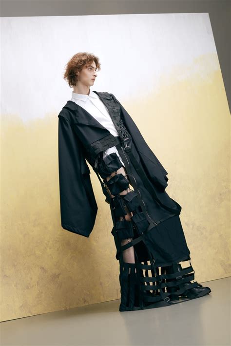 Incurable Disease 香港知专设计学院及ive 李惠利