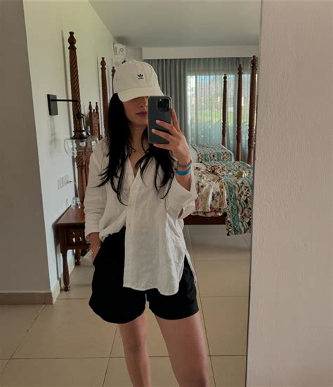 Ms Odedra Mee Odedra • Instagram Photos And Videos