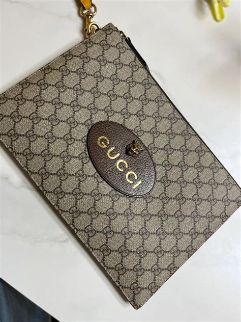 구찌 네오 빈티지 Gg 수프림 파우치 클러치 장기동 여성잡화 당근 중고거래
