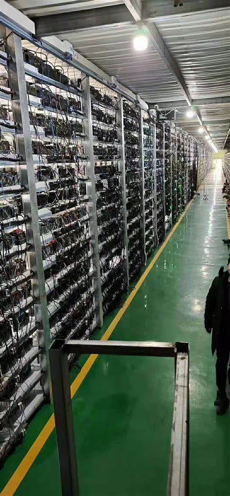 Bitmain Antbox A Mobile Mining Farm With A Capacity Of 324 Units Of Antminer S9 Bitcoinmining