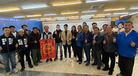 最浪漫的當選感言！「老婆我愛妳」羅廷瑋捧花下跪補求婚 政治 中時