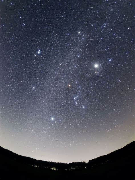 ふたご座流星群と冬の天の川 GANREF