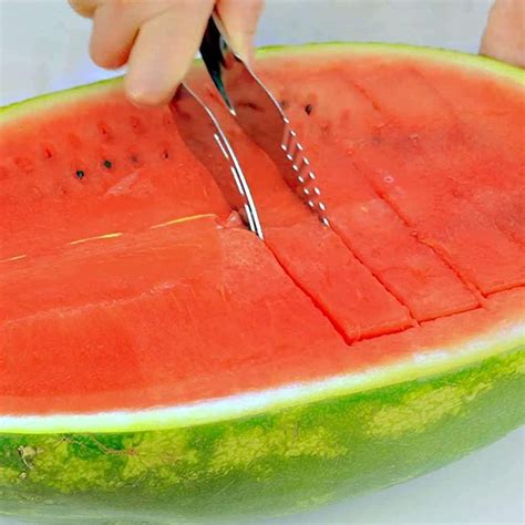 Deodap Sliver Watermelon Slicer Steel Corer Watermelon Cutter 2047a At Rs 80 Piece In Rajkot