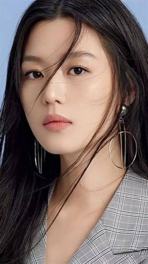 Most Famous Korean Actress