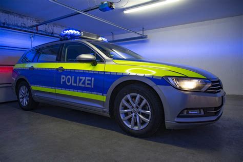 Vw Passat Streifenwagen Für Filmproduktionen Propcop Effects