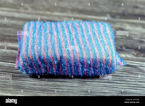 Non Scratch Multi Color Kitchen Utensil Scrubber Pad Multi Use And Foam Pad Sponge Scourer For