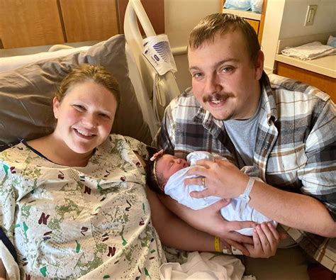 Paul Brownfield On Linkedin Winter 2022 23 Brownfield Team Picture New Addition Olivia Joy