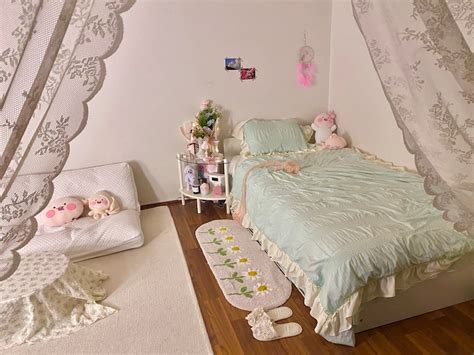 파스텔 톤의 러블리 And 빈티지한 감성이 묻어나는 방 라이프스타일 슈퍼앱 오늘의집