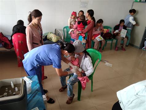 နမ့်ဆန်မြို့နယ်တွင် မွေးကင်းစမှ အသက်တစ်နှစ်ခွဲအရွယ် ကလေးငယ်များအား ပုံမှန်ကာကွယ်ဆေး ထိုးနှံတိုက