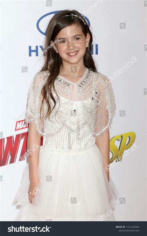 23 Abby Ryder Fortson 图片、库存照片和矢量图 Shutterstock