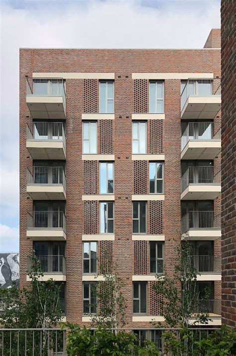 Commercial Brick Facades